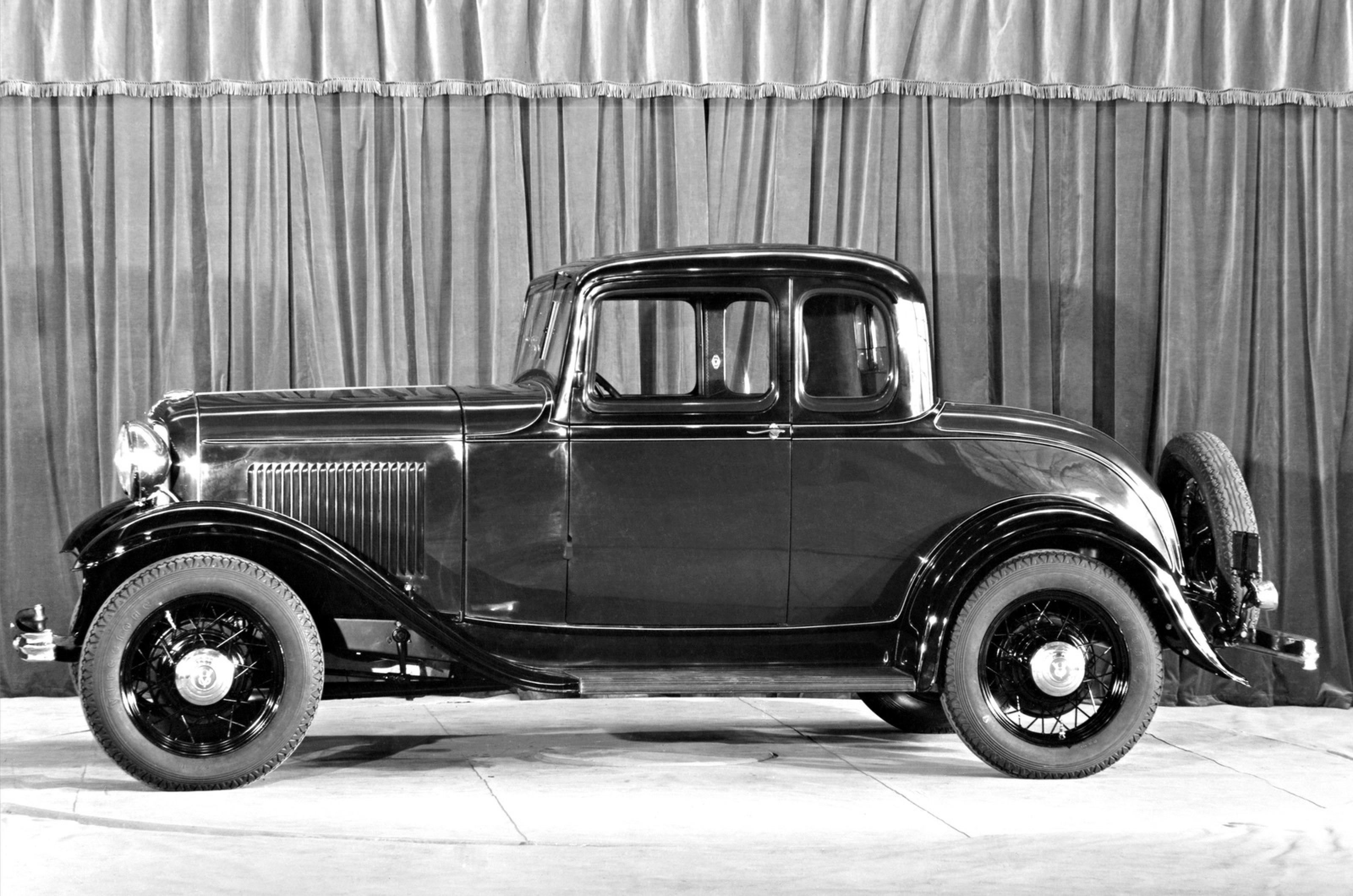 El fabuloso V8 Flathead de Ford y 25 de sus mejores coches