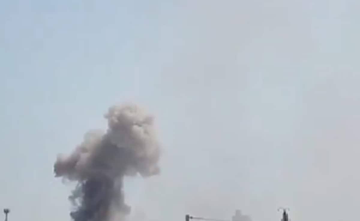 New explosions in Dubai as Iran attacks Abu Dhabi, Doha, Riyadh after ...
