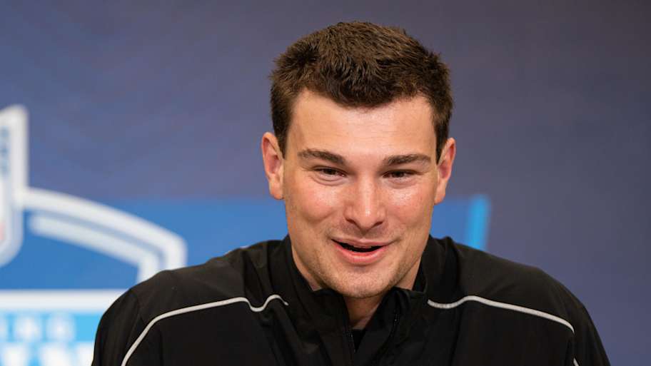 How top NFL draft FB Max Bredeson could help Raiders' offense