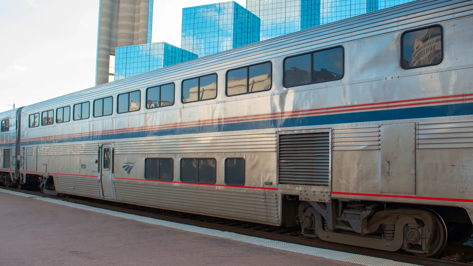 This 2,438-mile train journey is one of America’s longest and most ...