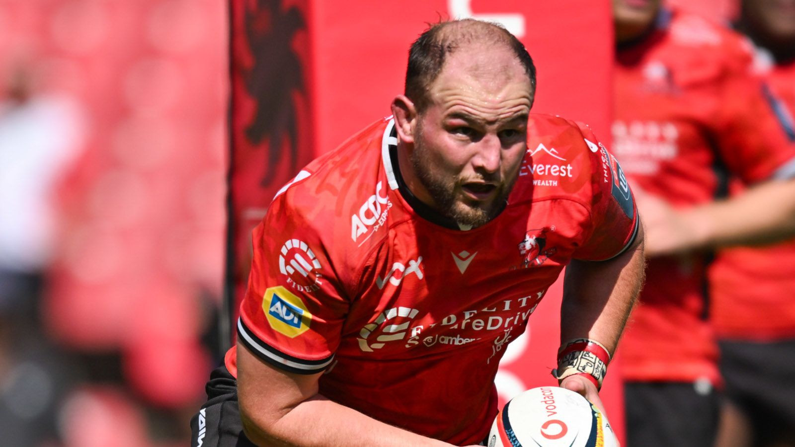 Lions lose two Springboks but regain key forward for Dragons clash