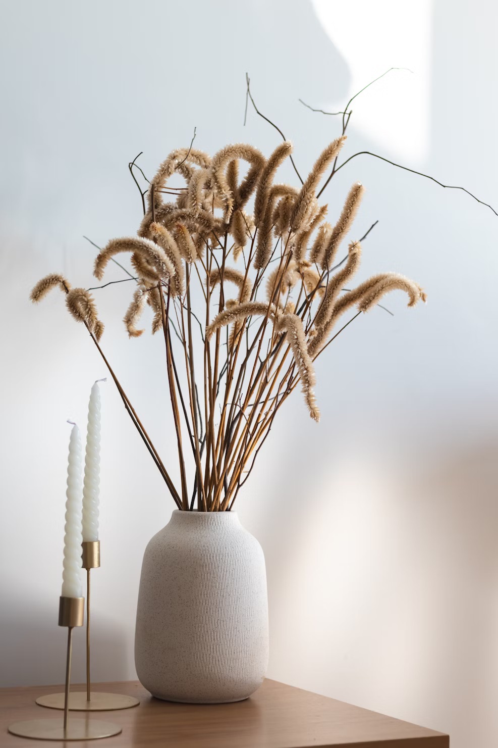 15 neutral colors that always work in interior design
