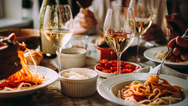 31-year-old Italian restaurant chain closing its final locations