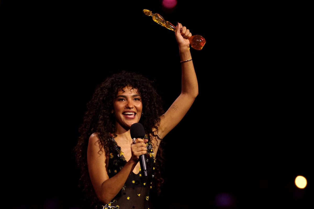Olivia Dean preaches 'art of loving' as she sweeps 2026 Brit Awards
