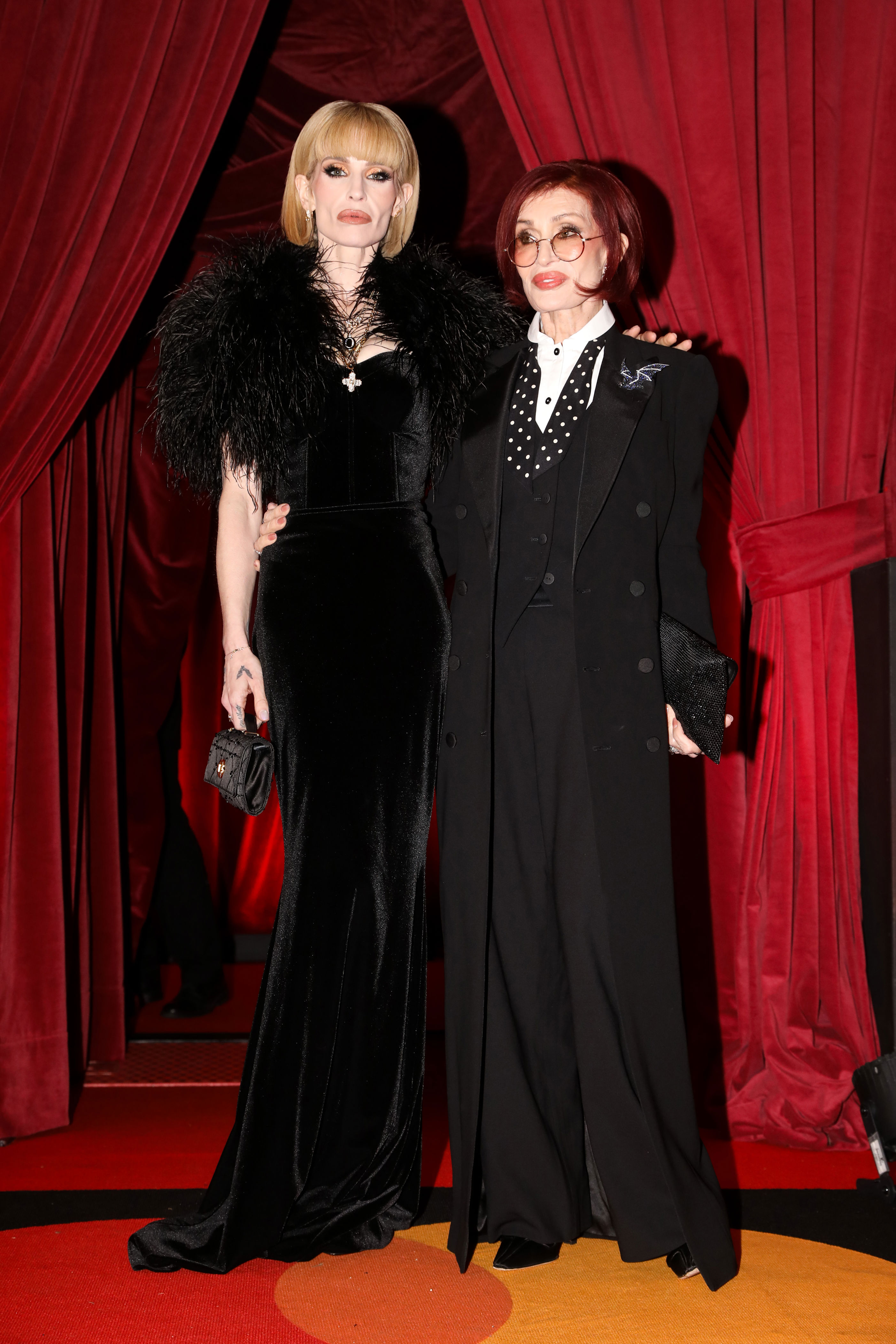 Kelly Osbourne wows at 2026 BRIT Awards with mom Sharon after fiercely ...