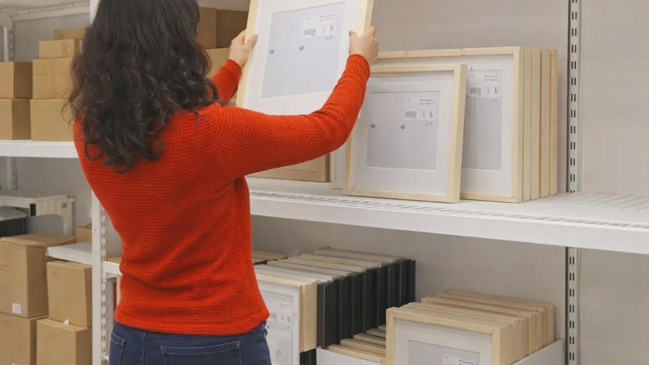 Attrape un cadre photo IKEA pas cher : cette astuce pour l'entrée est ...
