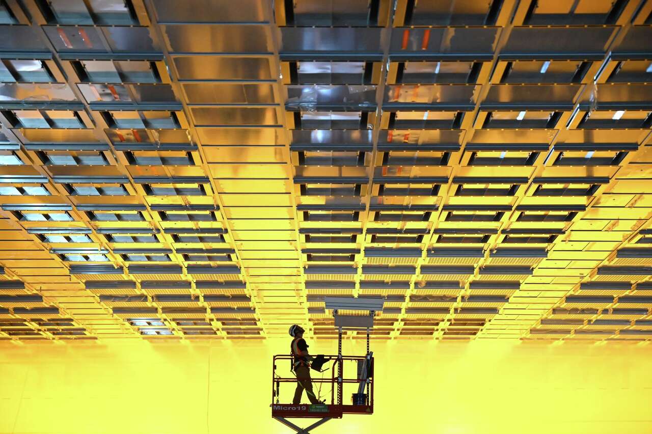 First look inside Nanofab Reflection, a computer chip behemoth at ...