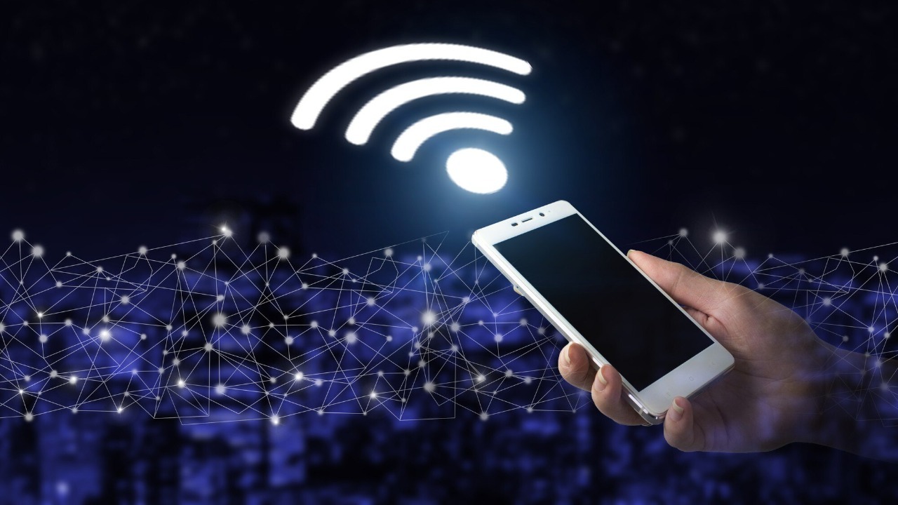 Terrifying Wi-Fi flaw can silently sidestep your home and office encryption