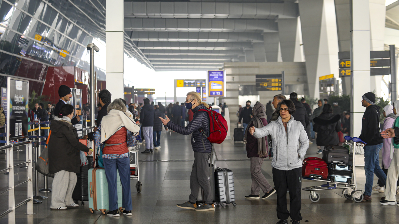 Flight cancellations today: 350 domestic flights cancelled on March 1 ...