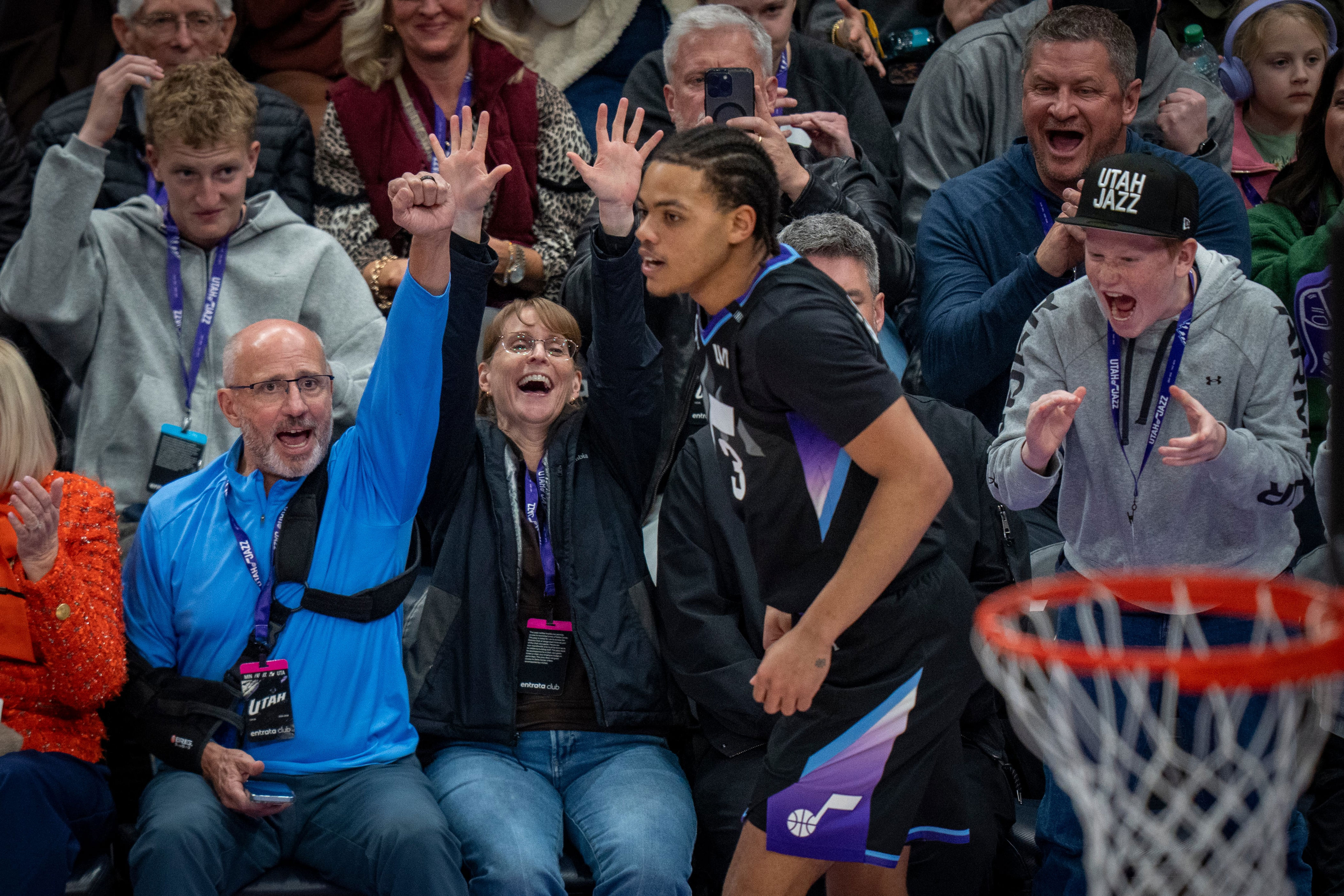 Utah Jazz fans rank highly in one NBA player poll — for the wrong reason