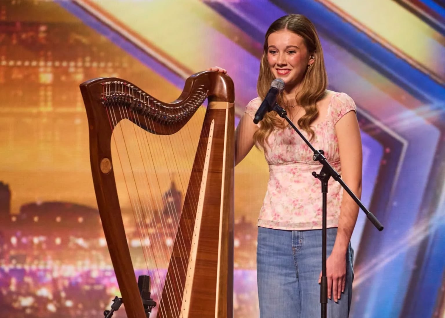 ‘I want to make the harp cool again’: Co Armagh teen hoping to inspire ...