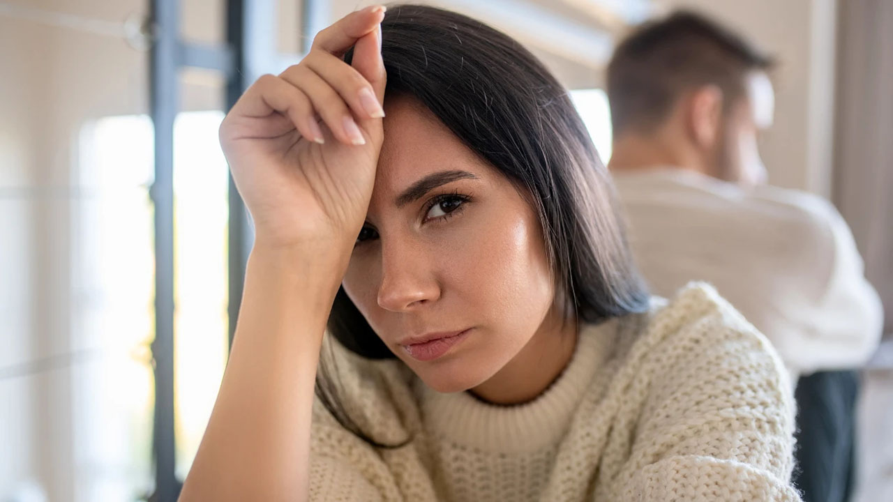 What causes women to pull away from their husbands with age?