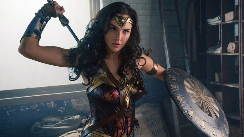 Rules that Wonder Woman follows in the movies that differ from the comics