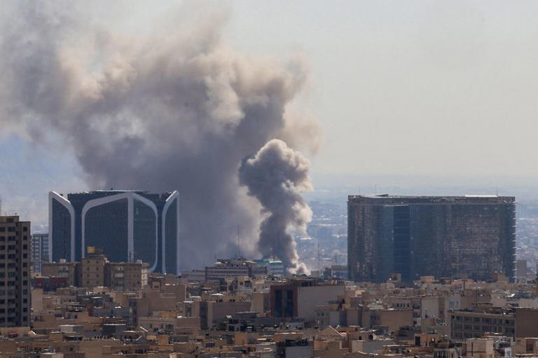 Chilling map reveals 12 safest countries to flee to if nuclear WW3 ...