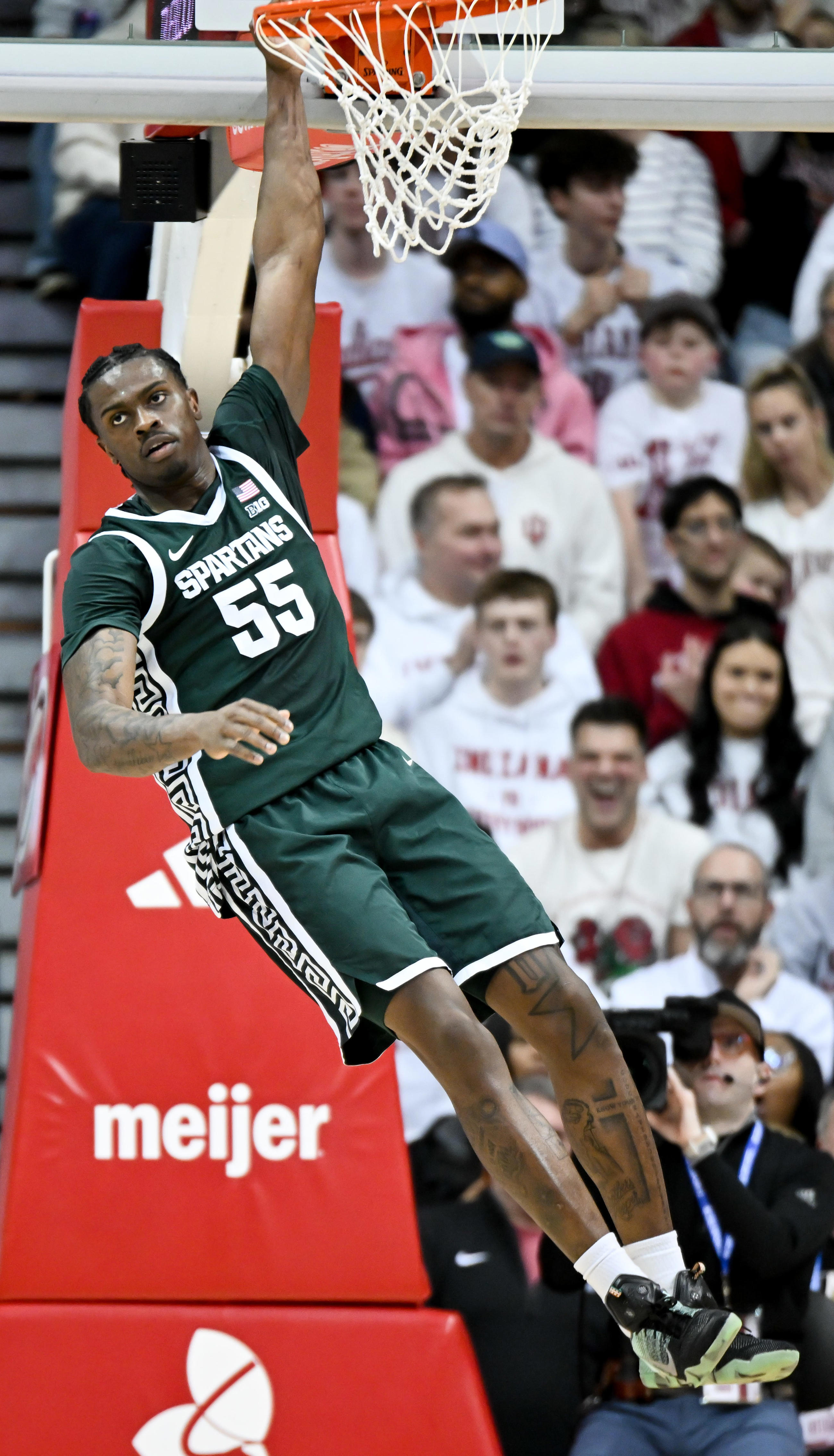 Michigan State basketball catches fire from outside to handle Hoosiers