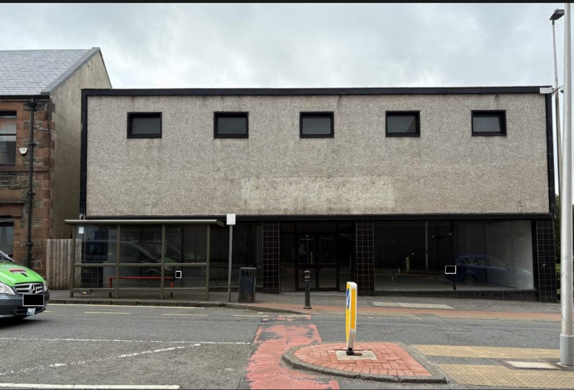 West Lothian planning: Controversial plan to convert town centre shop ...