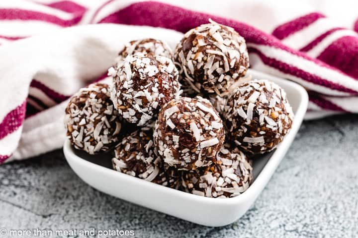Date balls recipe