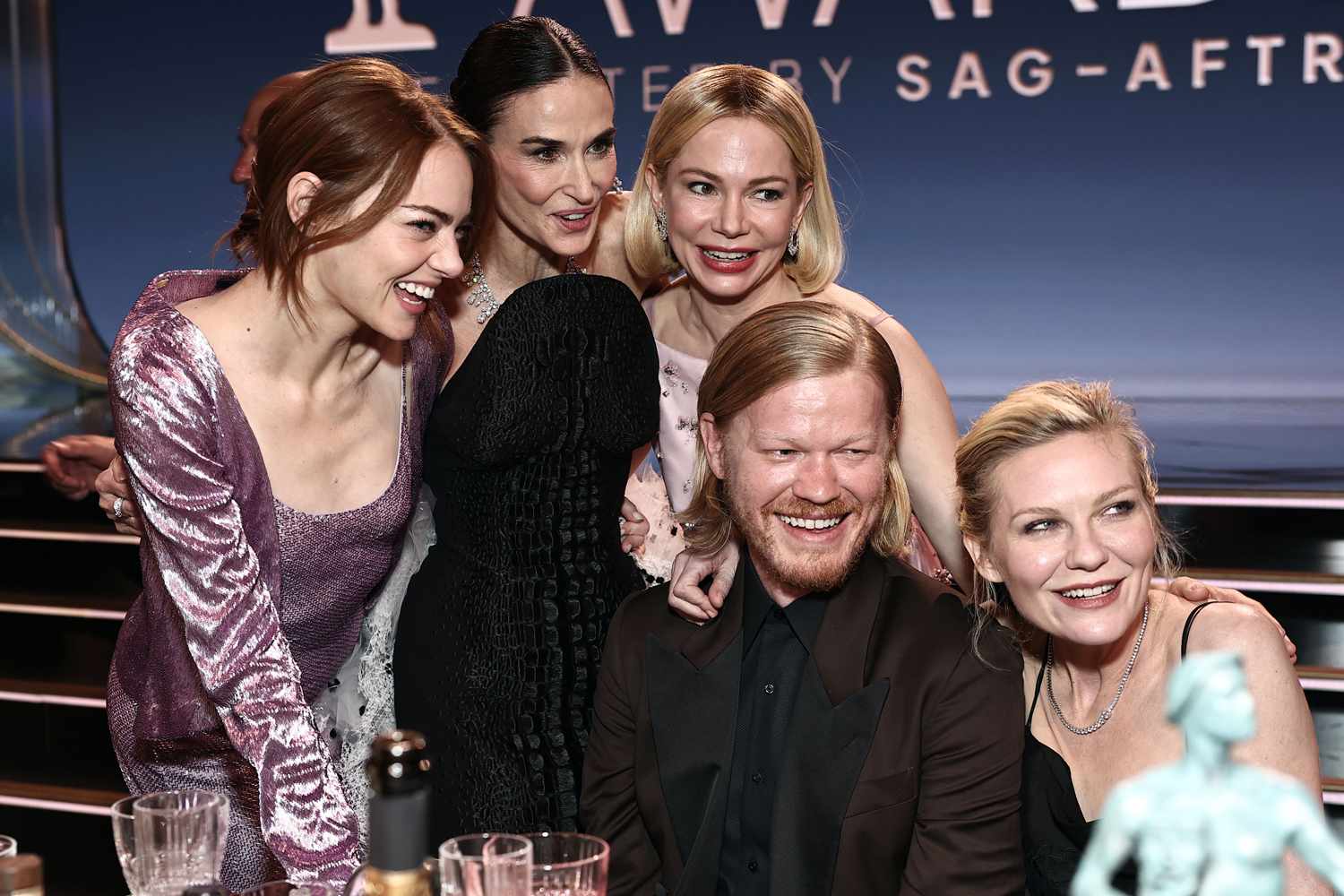 The best behind-the-scenes photos from the 2026 Actor Awards, from ...
