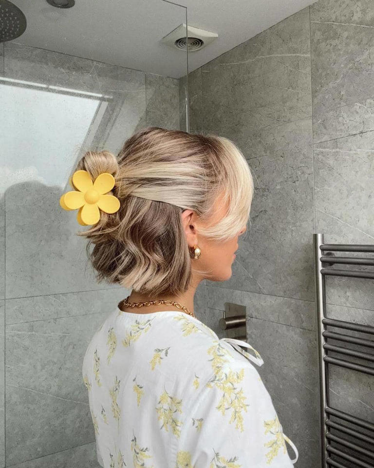5 variasi styling rambut pendek dengan hair clip yang fresh dan chic
