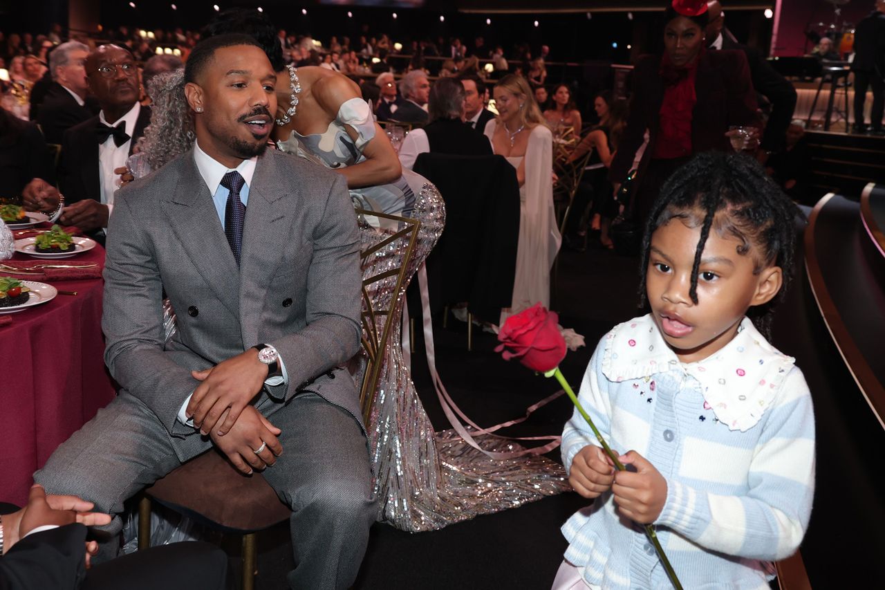 The best behind-the-scenes photos from the 2026 Actor Awards, from ...