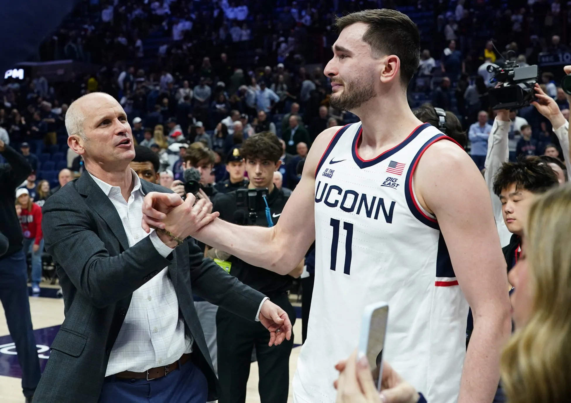 Alex Karaban Karaban Leads UConn Past Seton Hall in Emotional Farewell