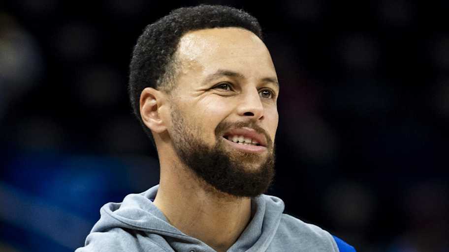 Latest Stephen Curry injury update is not what Warriors fans wanted to hear