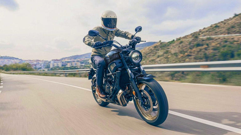 The Honda retro bike that rivals the Triumph Bonneville at a lower price