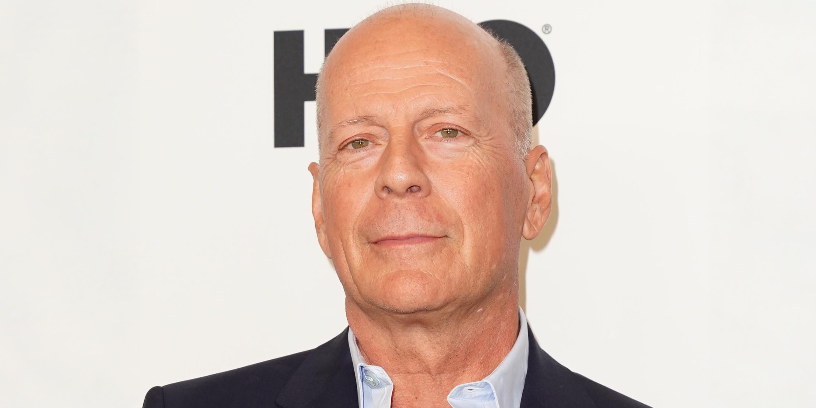 Bruce Willis reunites with a 'Landman' icon in the forgotten rom-com ...