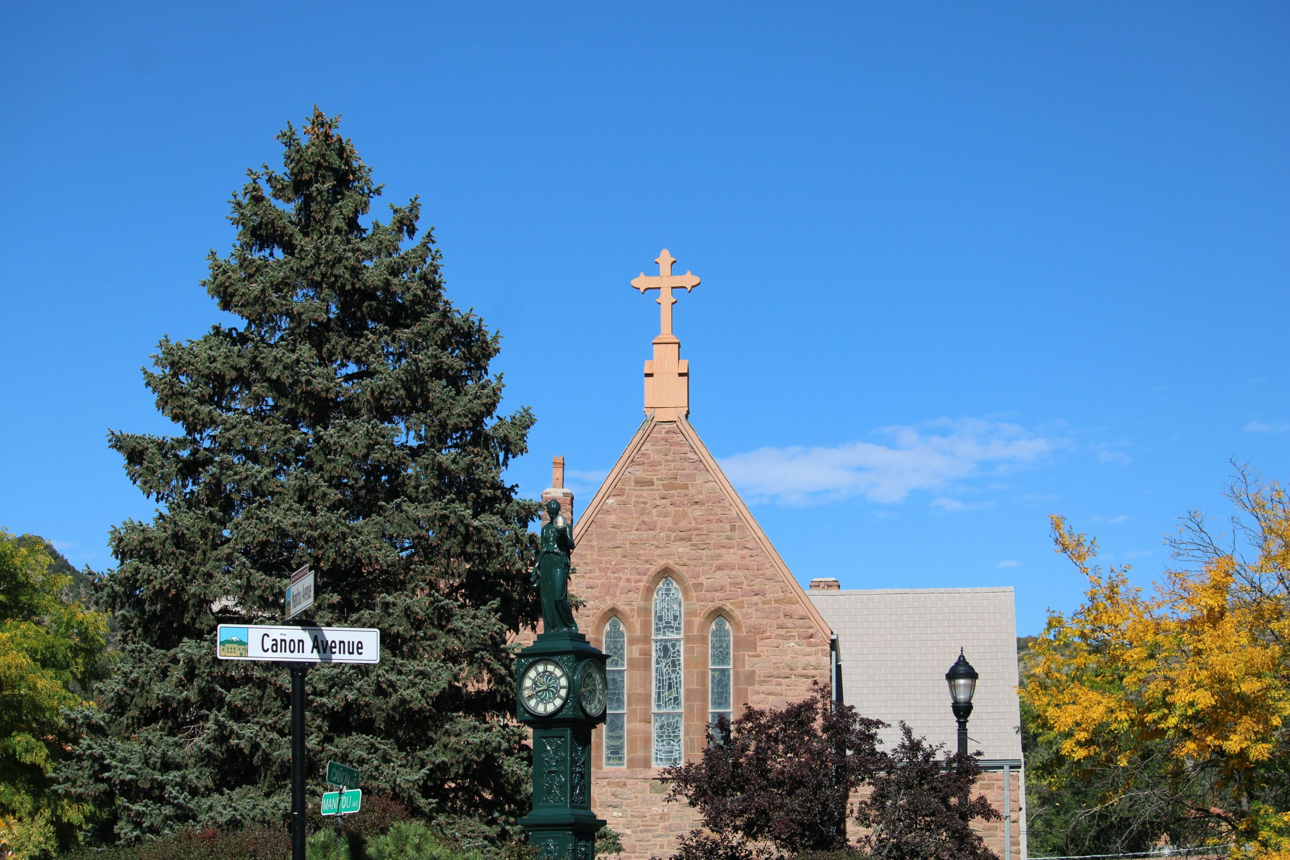 18 US historic towns full of old-world charm