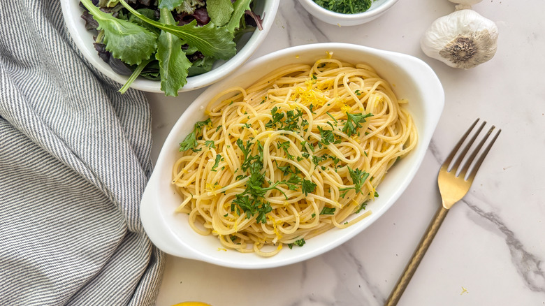 20-minute spaghettini with garlic butter sauce recipe