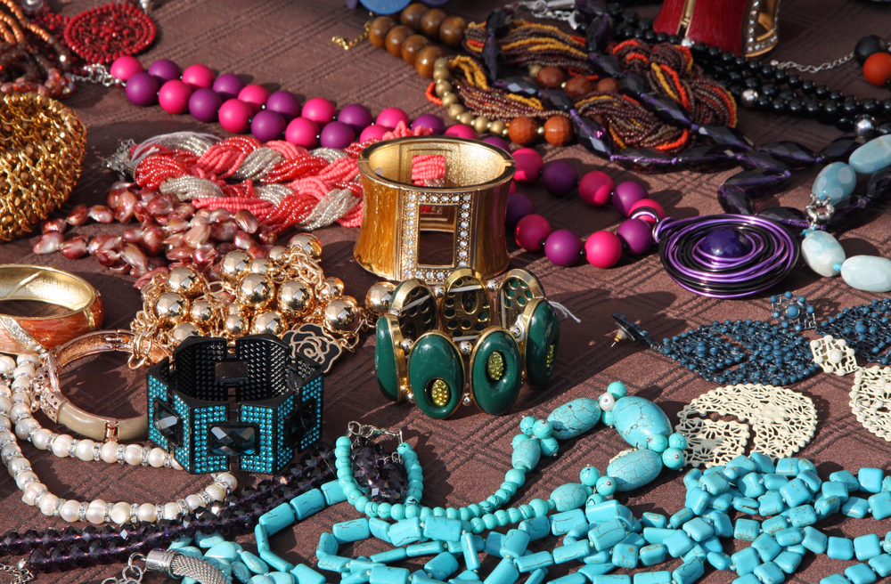 17 common heirloom items you should never polish