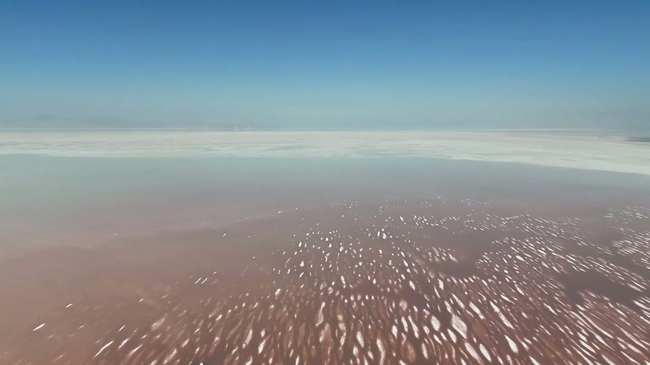 Lake Urmia, Iran: Drone reveals stunning salt lake in Azerbaijan