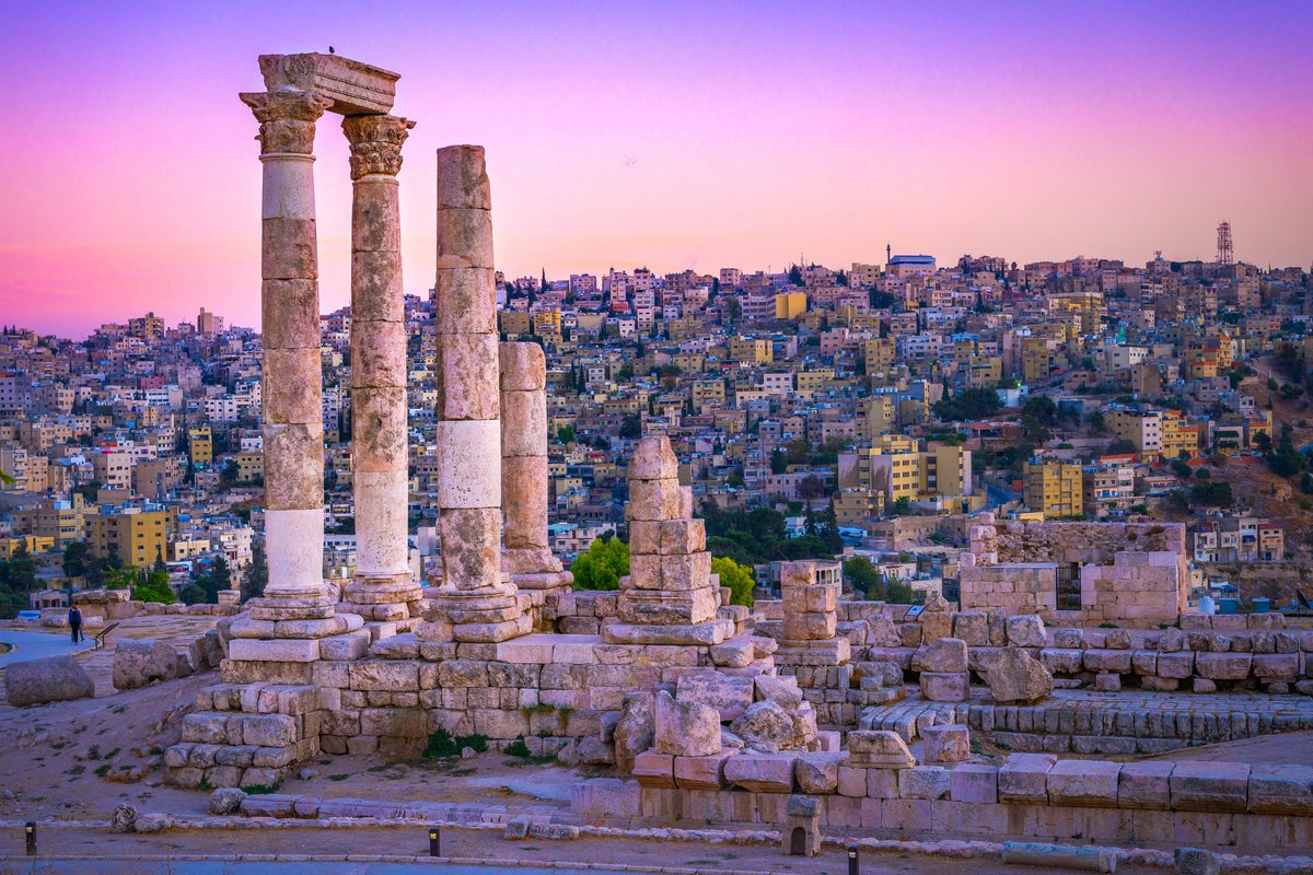 Is it safe to travel to Jordan? Latest advice