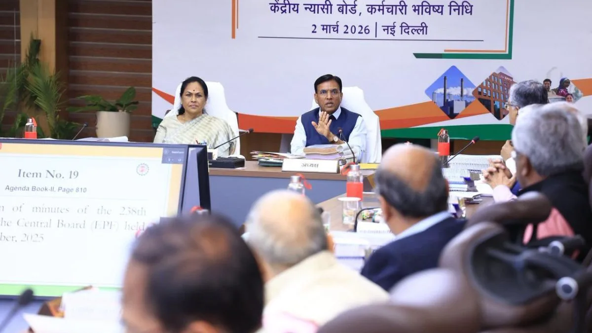 EPFO retains 8.25 pc annual interest rate on employees’ PF deposits for ...