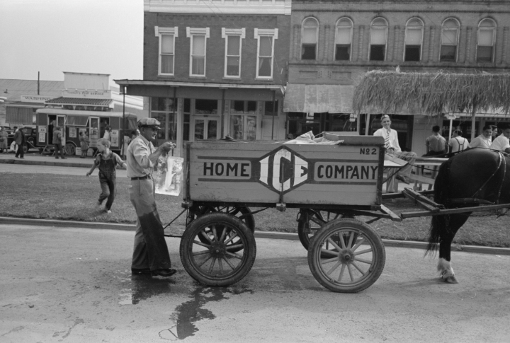 20 items delivered to doorsteps in the olden days