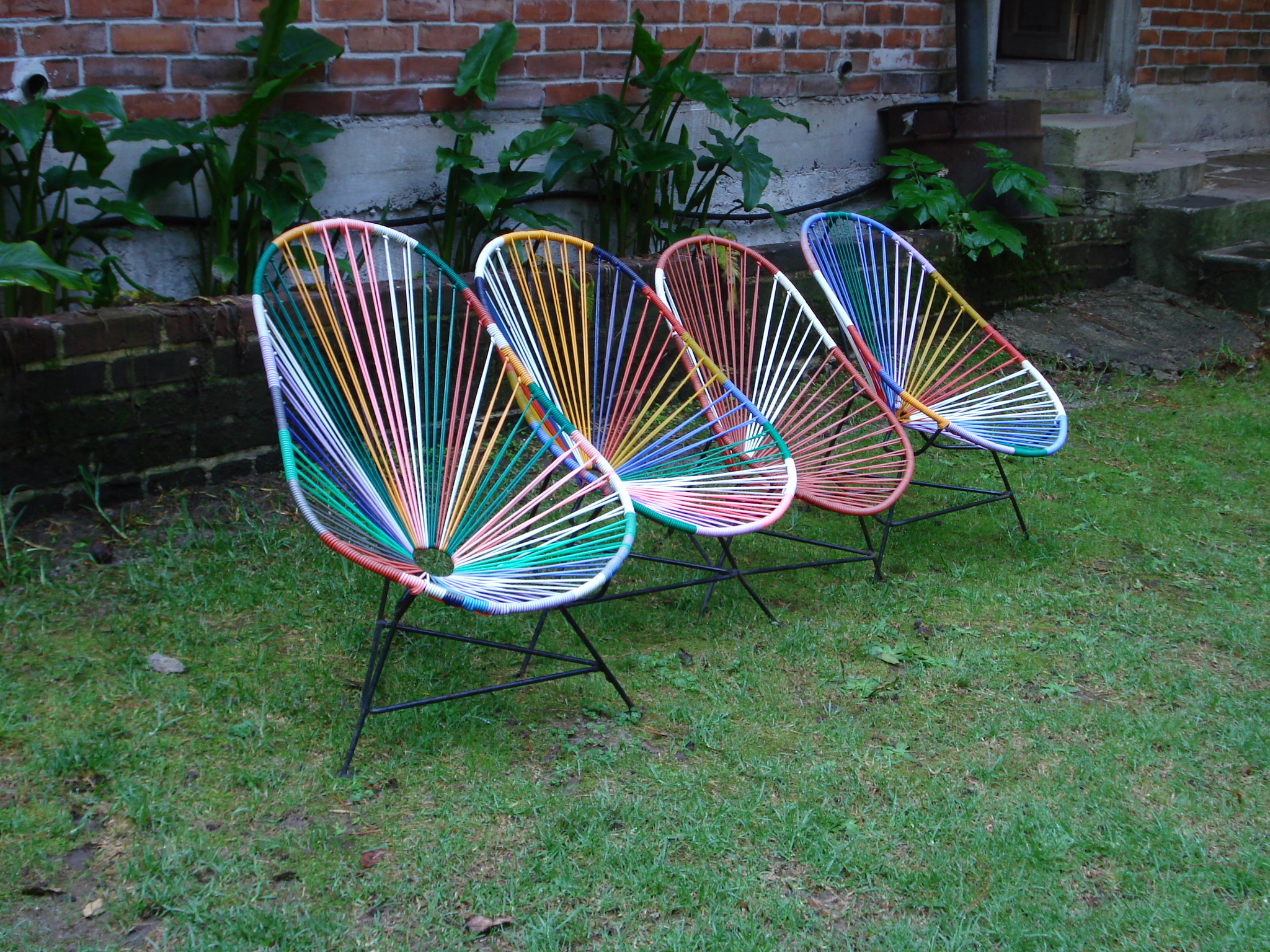 15 retro chair designs that are perfect for modern spaces