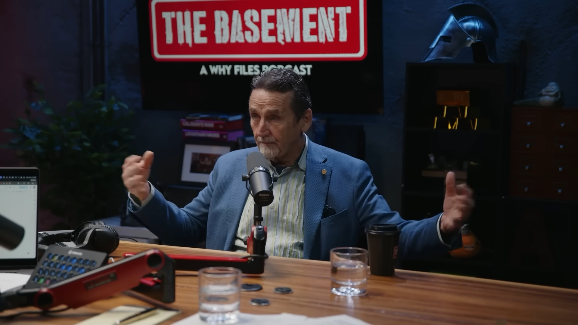 They took him to the CIA basement – the UFO encounter that drew ...