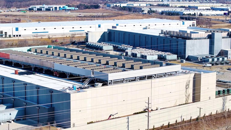 Data centers spark debate across Chicagoland: 'It was like there was a ...