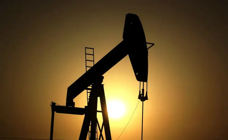 Oil prices drop significantly to end Monday after dramatic 24 hour ...