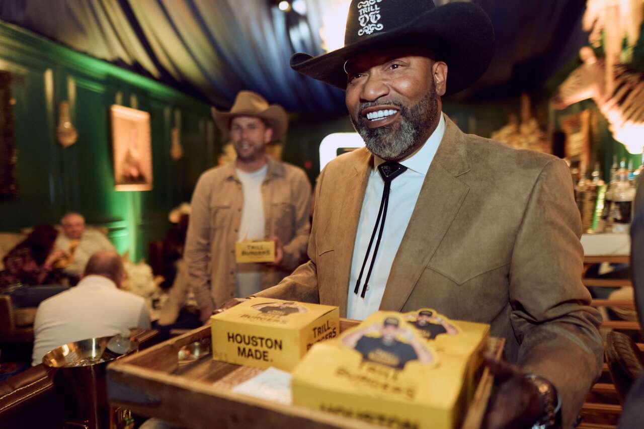 12 inspiring looks from the best-dressed at Houston Rodeo's barbecue ...