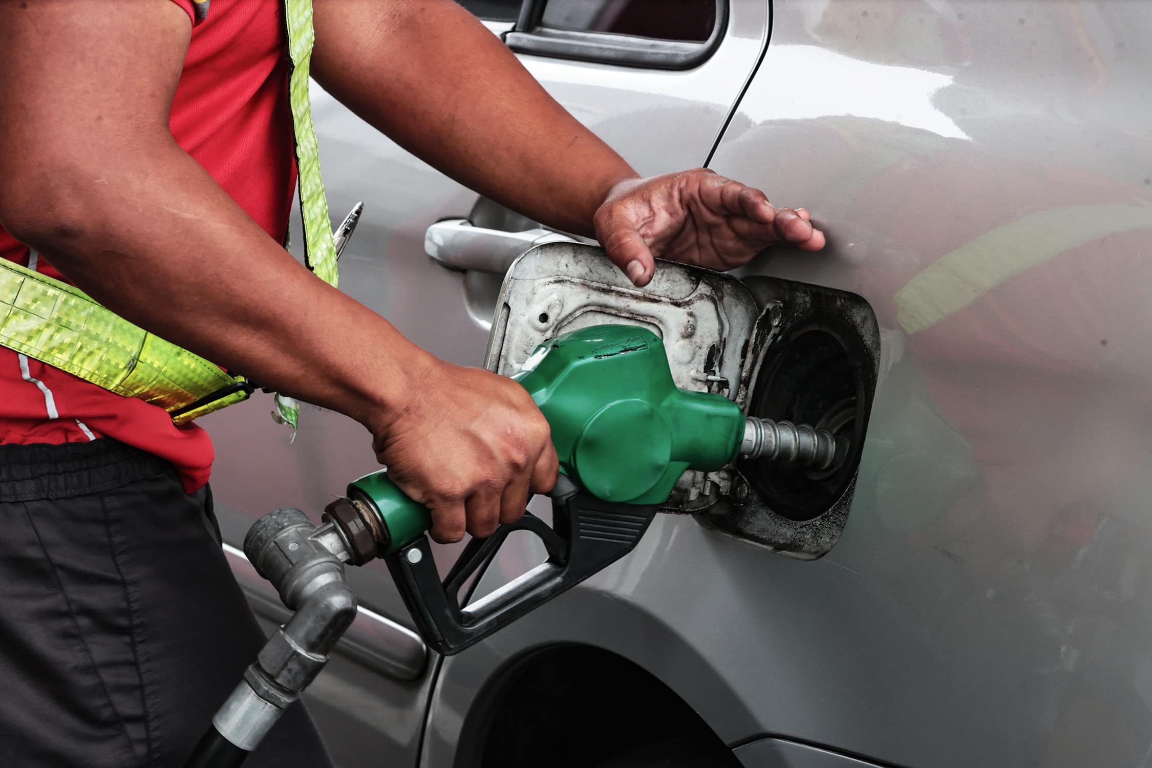 Softer gasoline price hike seen on March 31