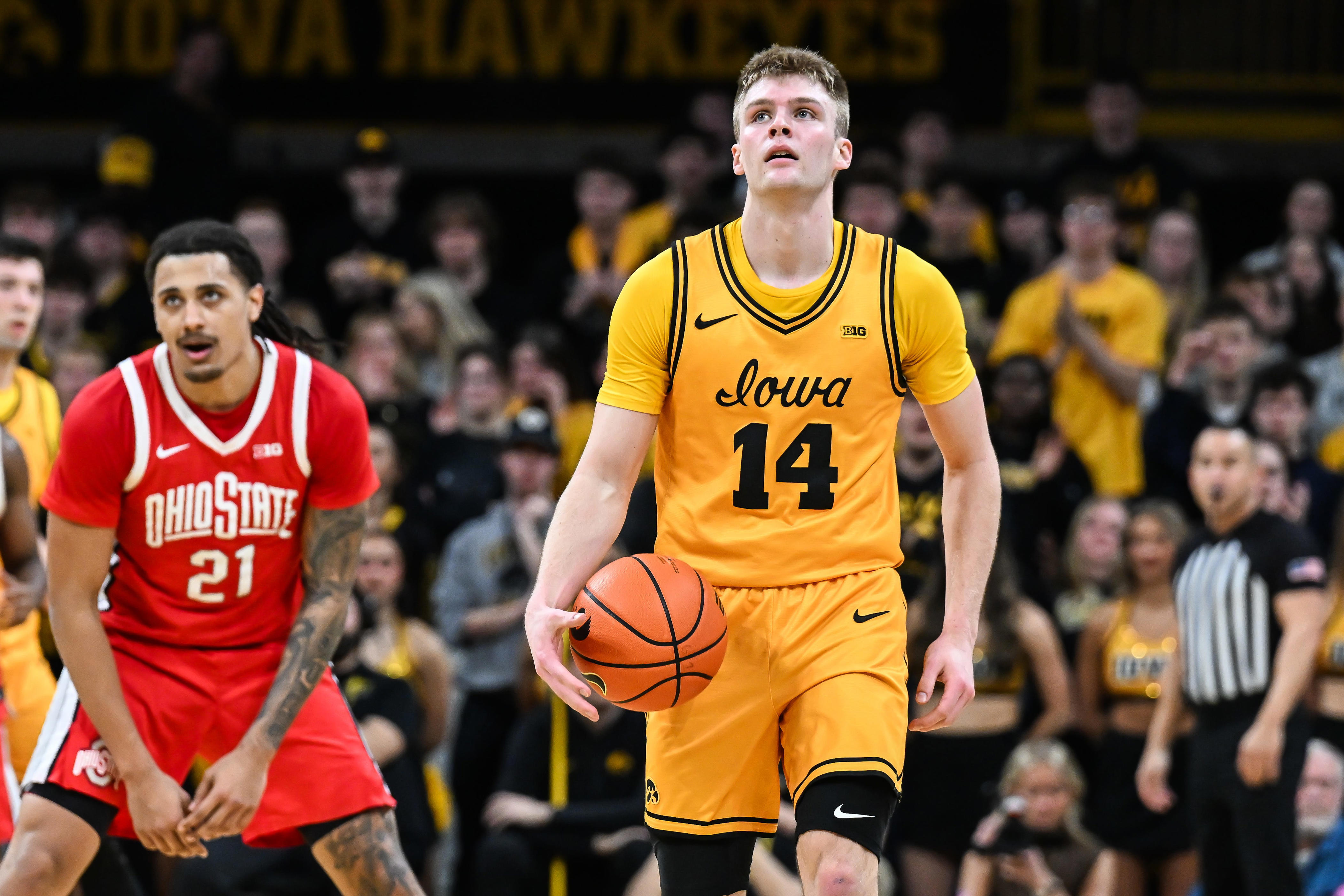 Iowa basketball slips a seed line in ESPN March Madness bracketology