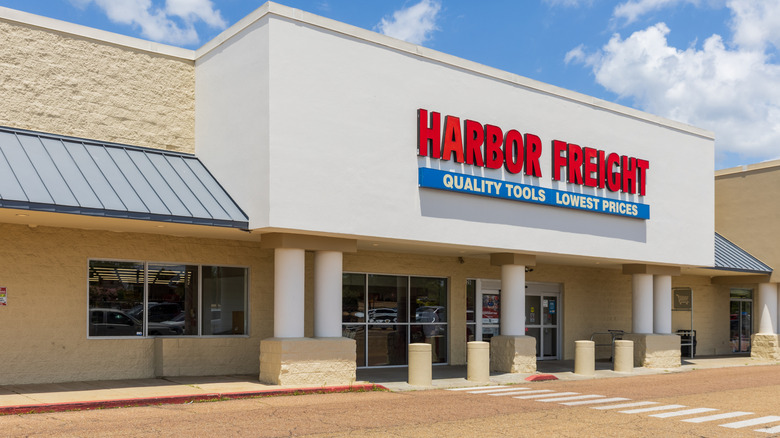 15 Harbor Freight tools that look identical to other big name brands ...