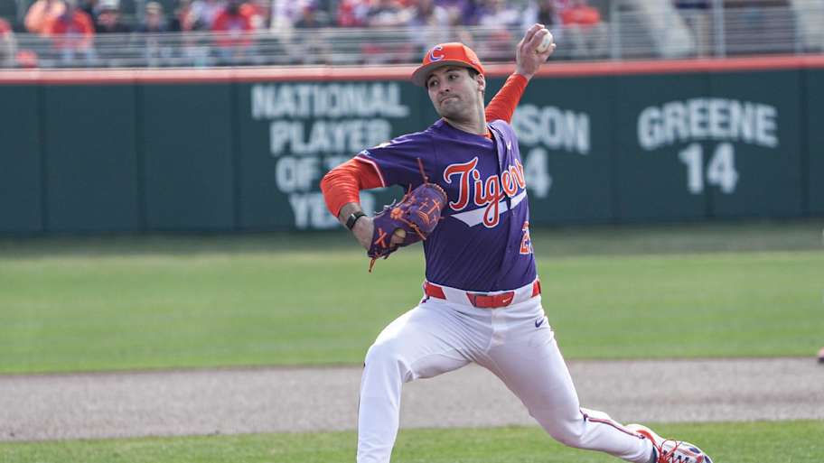 Clemson baseball climbs national rankings for second straight week