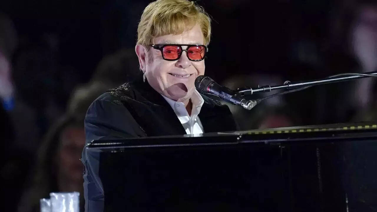 Quote of the day by Elton John: 'Live for each second without ...