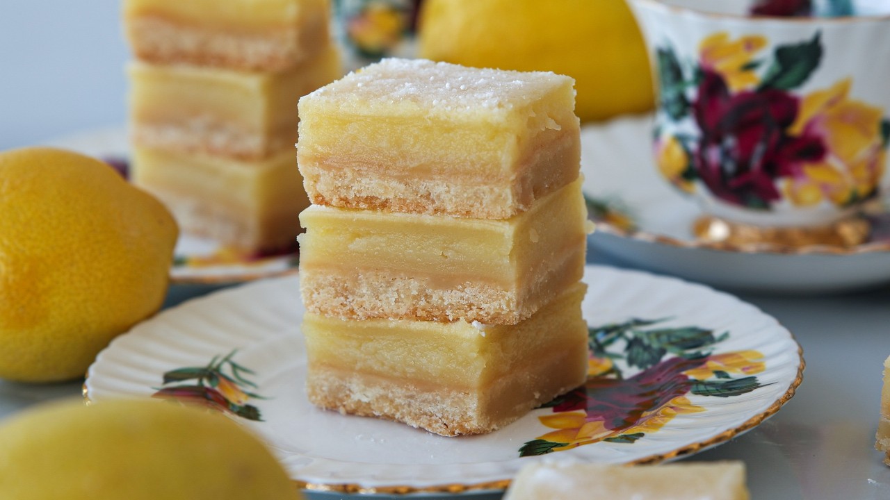 Easy lemon bars with a buttery crust that melts in your mouth