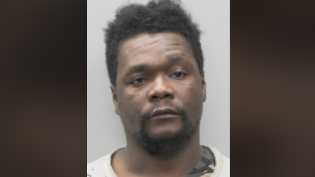 Man accused in Fairfax bus stop killing entered US illegally, had ...