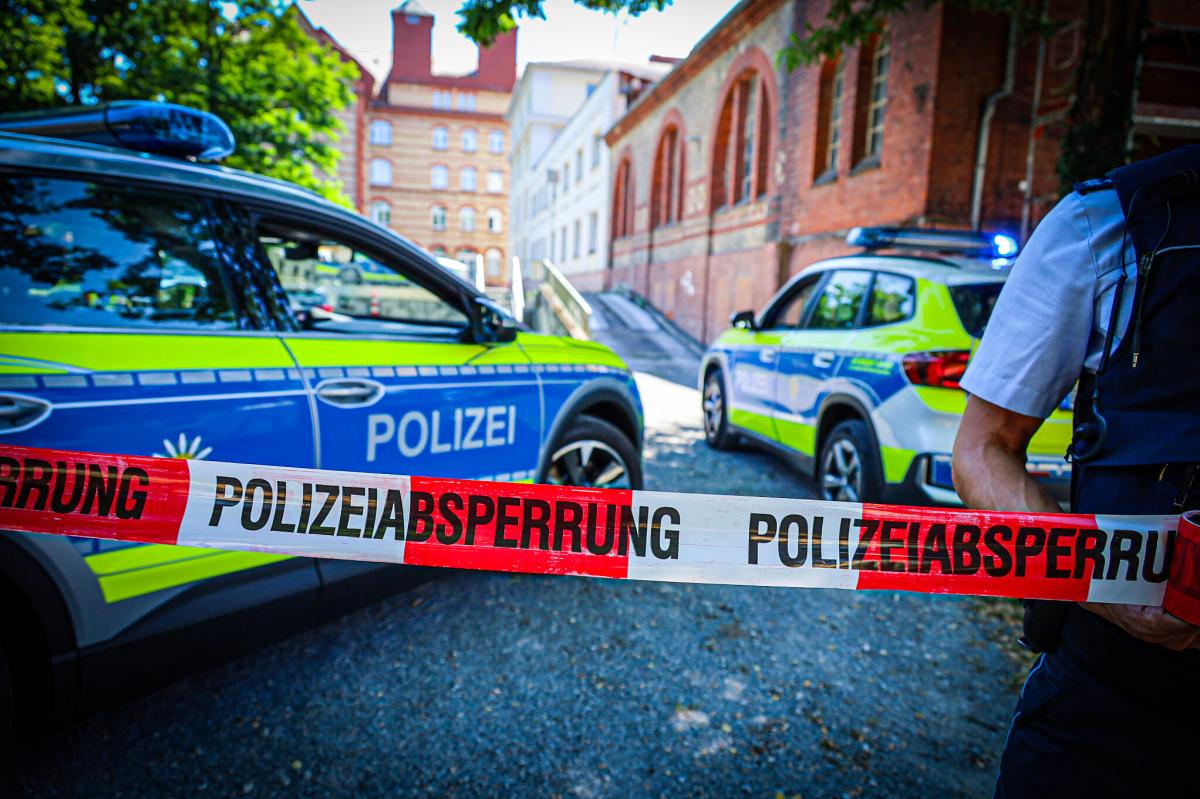 Exhibitionist belästigt Jugendliche in Freudenstadt – Zeugen gesucht