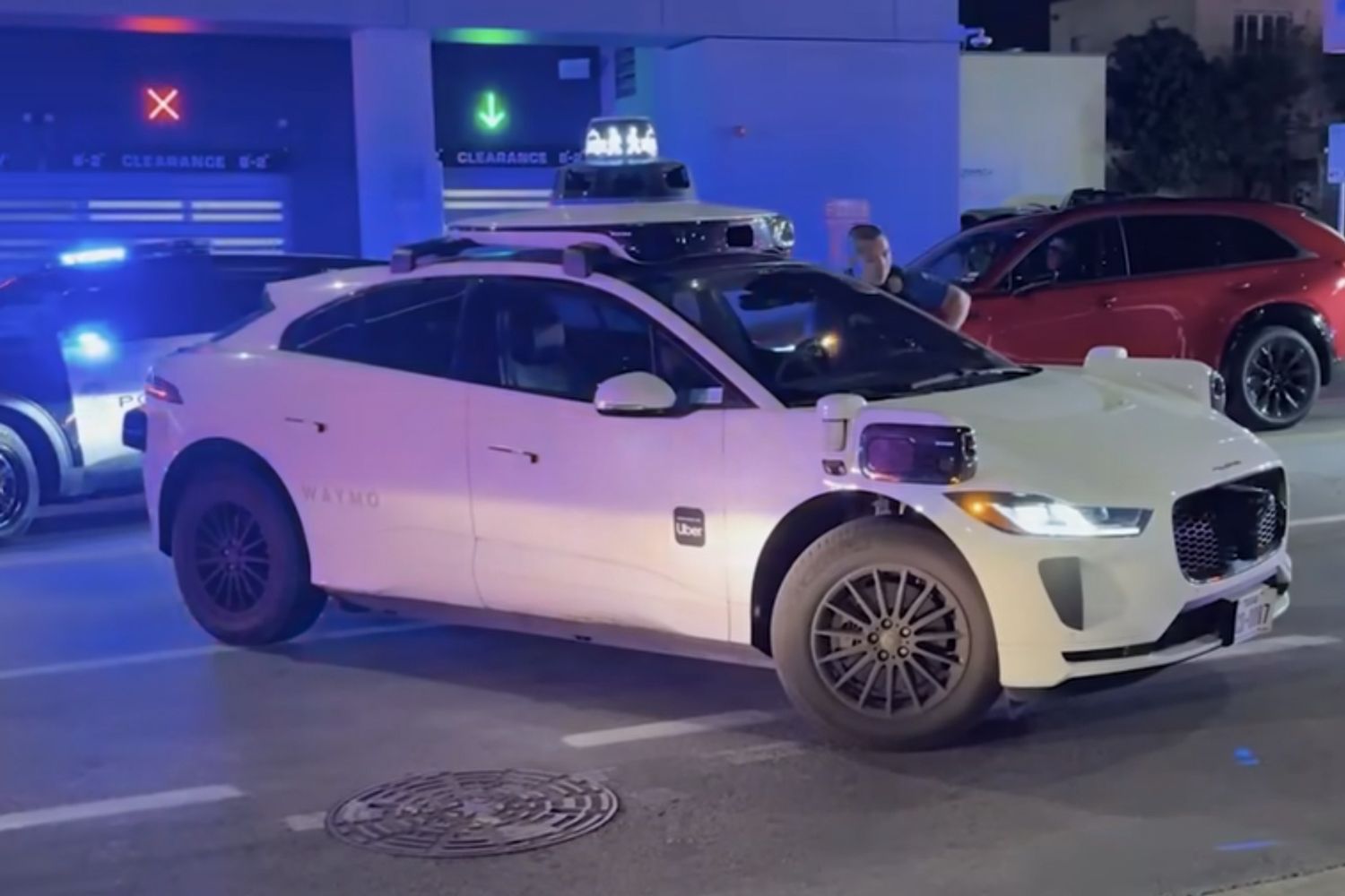 Waymo vehicle allegedly blocks emergency crews responding to Austin ...