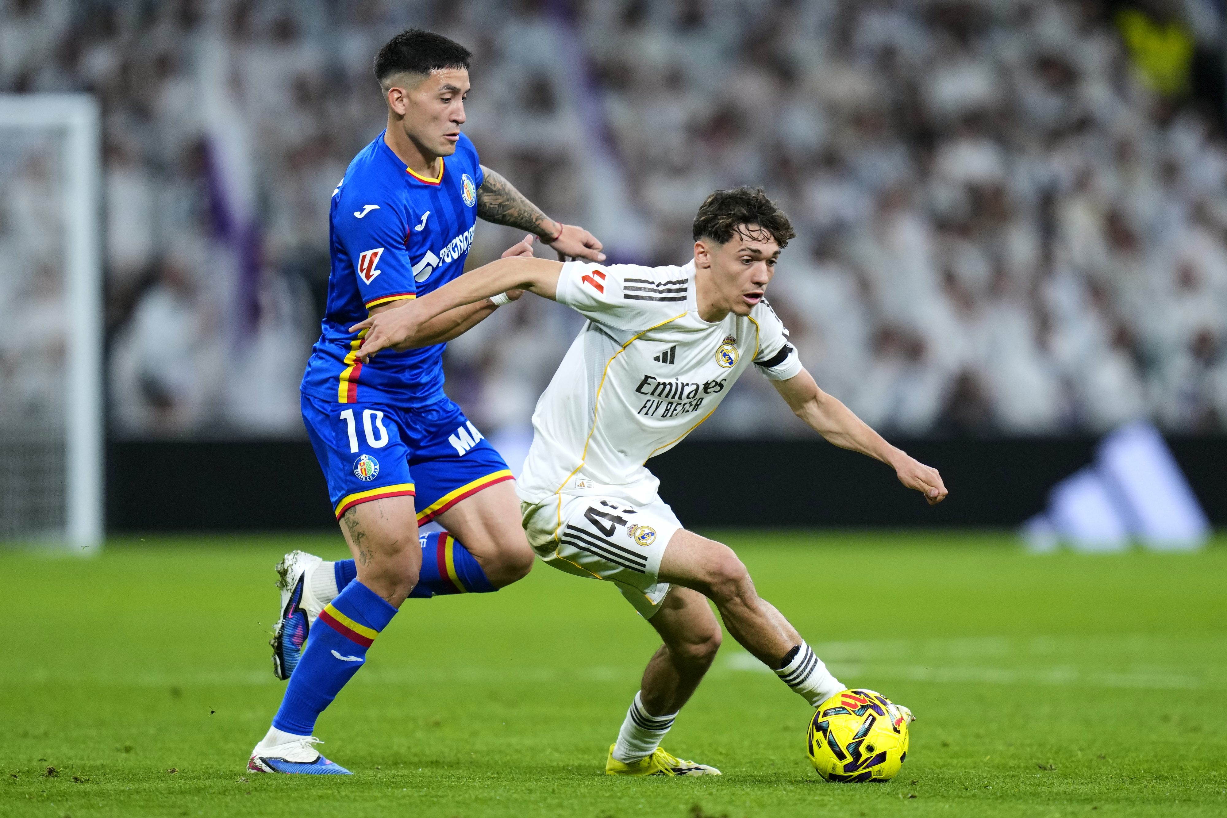 Gefrustreerd Real Madrid morst punten tegen Getafe, ziet FC Barcelona ...